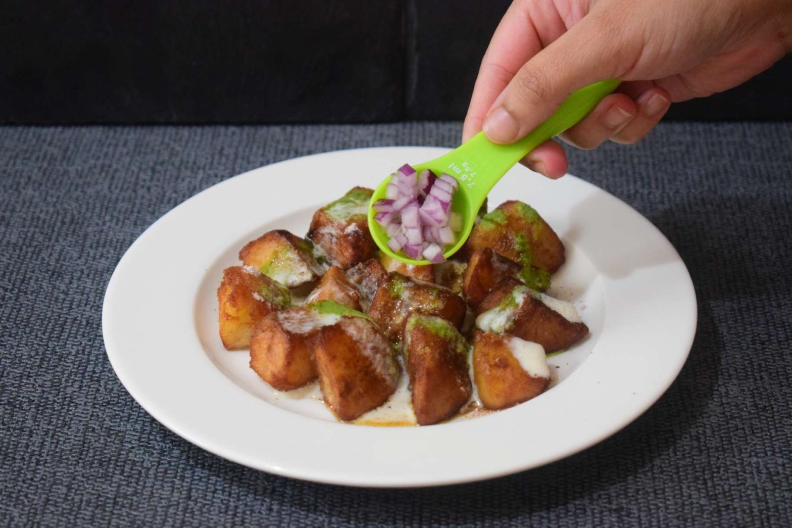 Aloo dahi chaat recipe | Dahi aloo chaat recipe | Potato chaat - Rumki ...