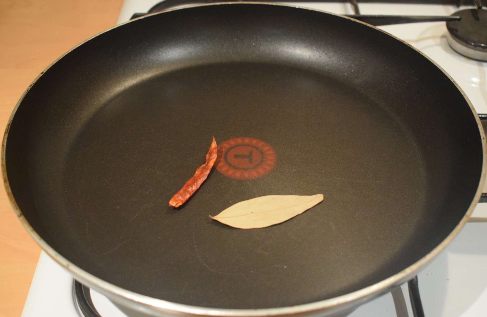 Bhaja masala recipe | Bhaja moshla | Bengali bhaja masala | Bengali ...