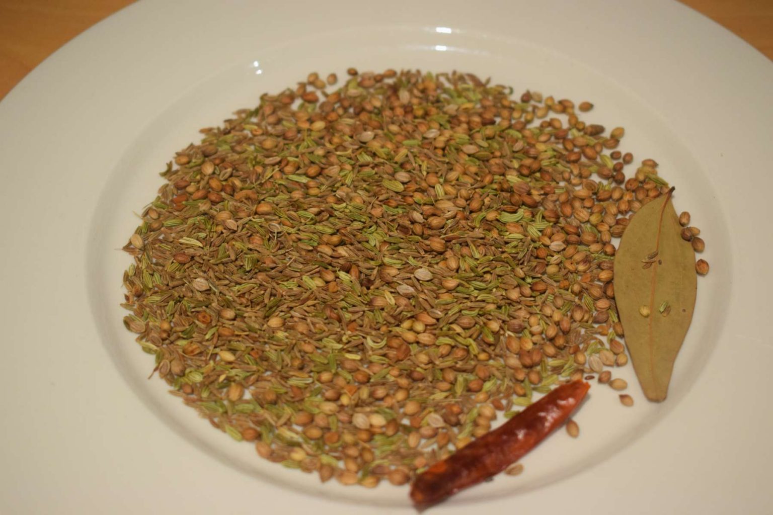 Bhaja masala recipe | Bhaja moshla | Bengali bhaja masala | Bengali ...