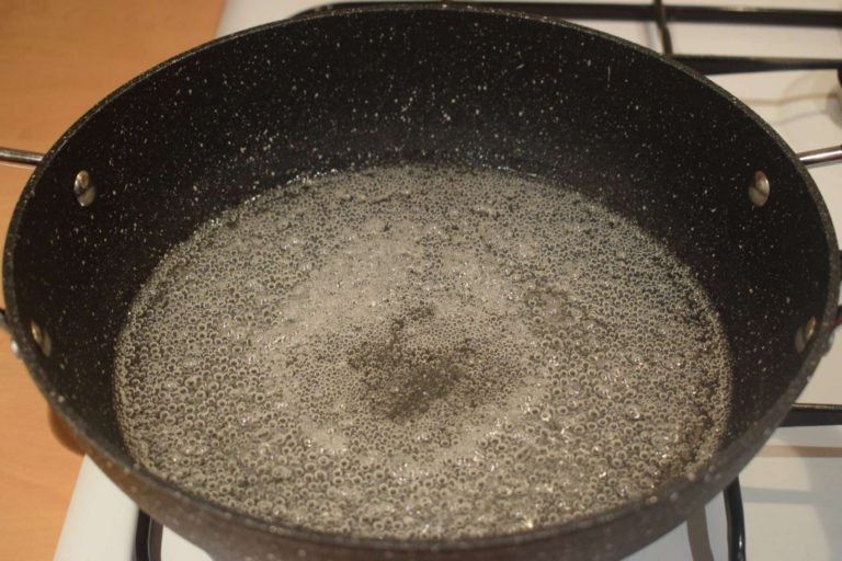 Chena murki recipe | Chenna murki | Paneer murki | Bengali sweet recipe ...