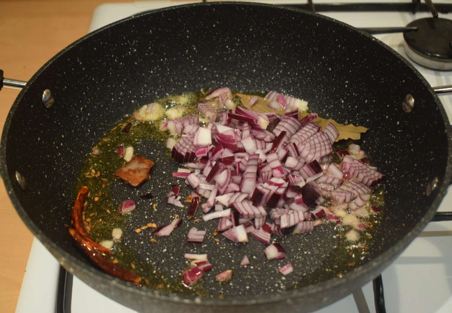 Ghugni recipe | Ghugni recipe Bengali | How to make ghugni | Matar ...