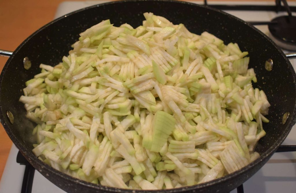 Lau ghonto recipe | Lau ghonto recipe bengali | Lau er ghonto | Bori ...