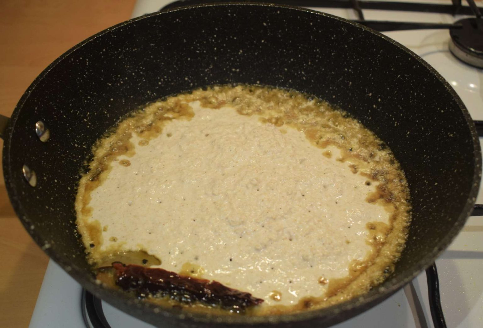 Potol posto | Potol posto Bengali recipe | How to make potol posto ...