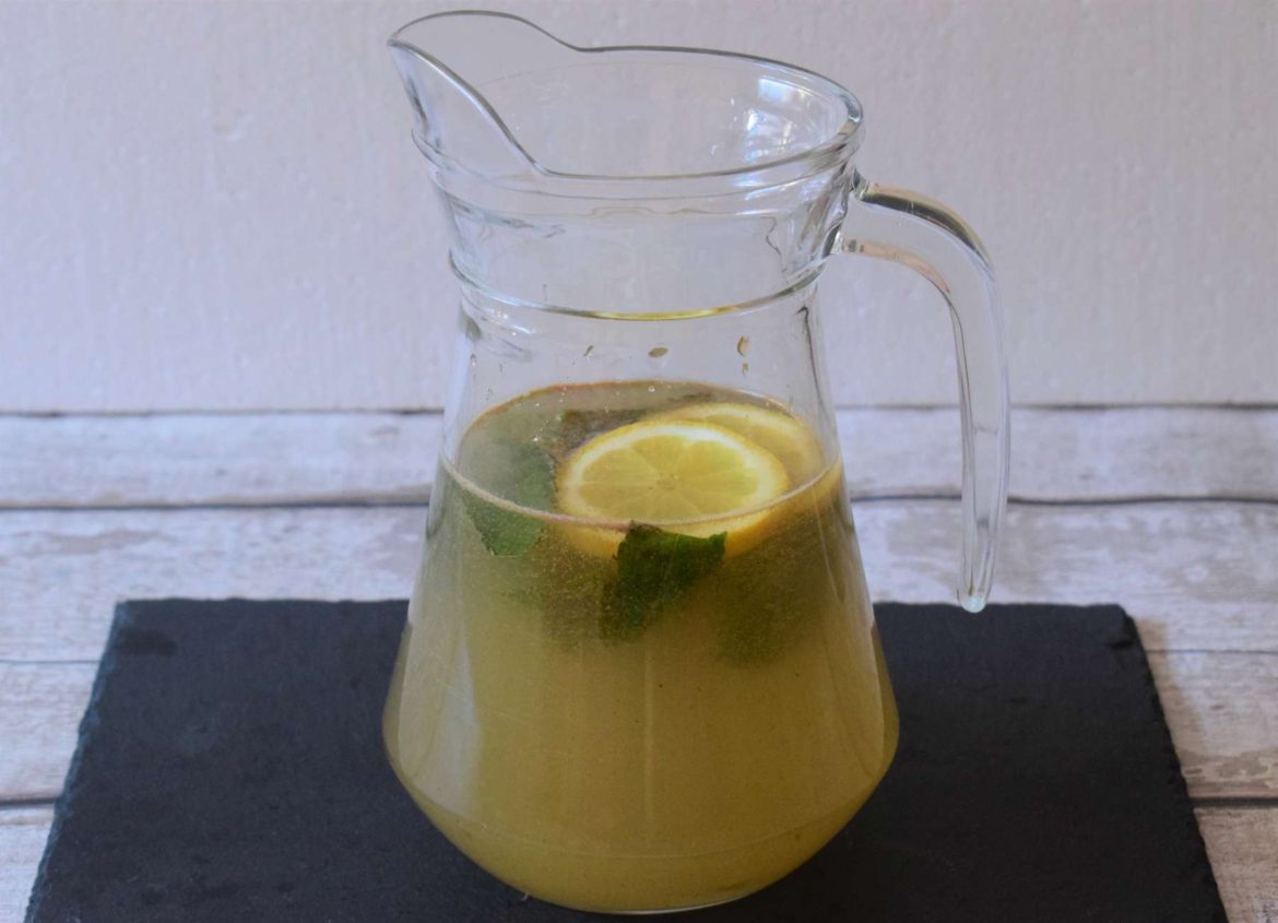 Shikanji | Nimbu pani recipe | Limbu pani | Indian lemonade | How to ...