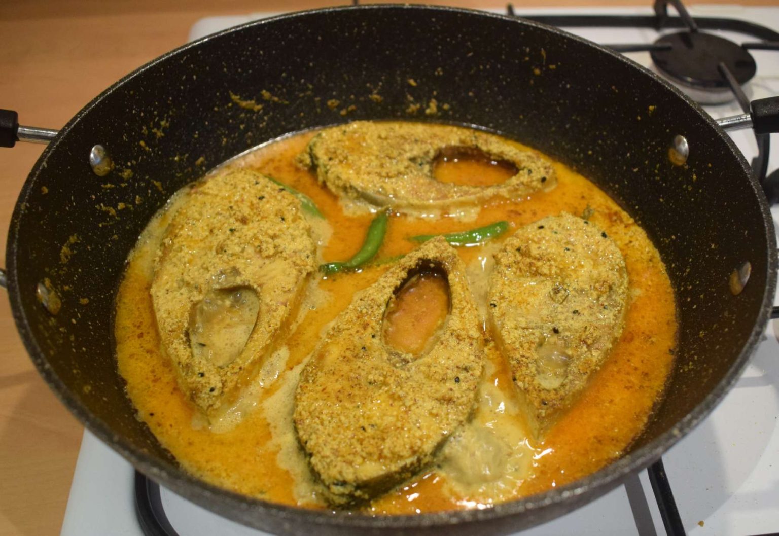 Shorshe ilish | Ilish shorshe recipe | Shorshe ilish bengali recipe ...