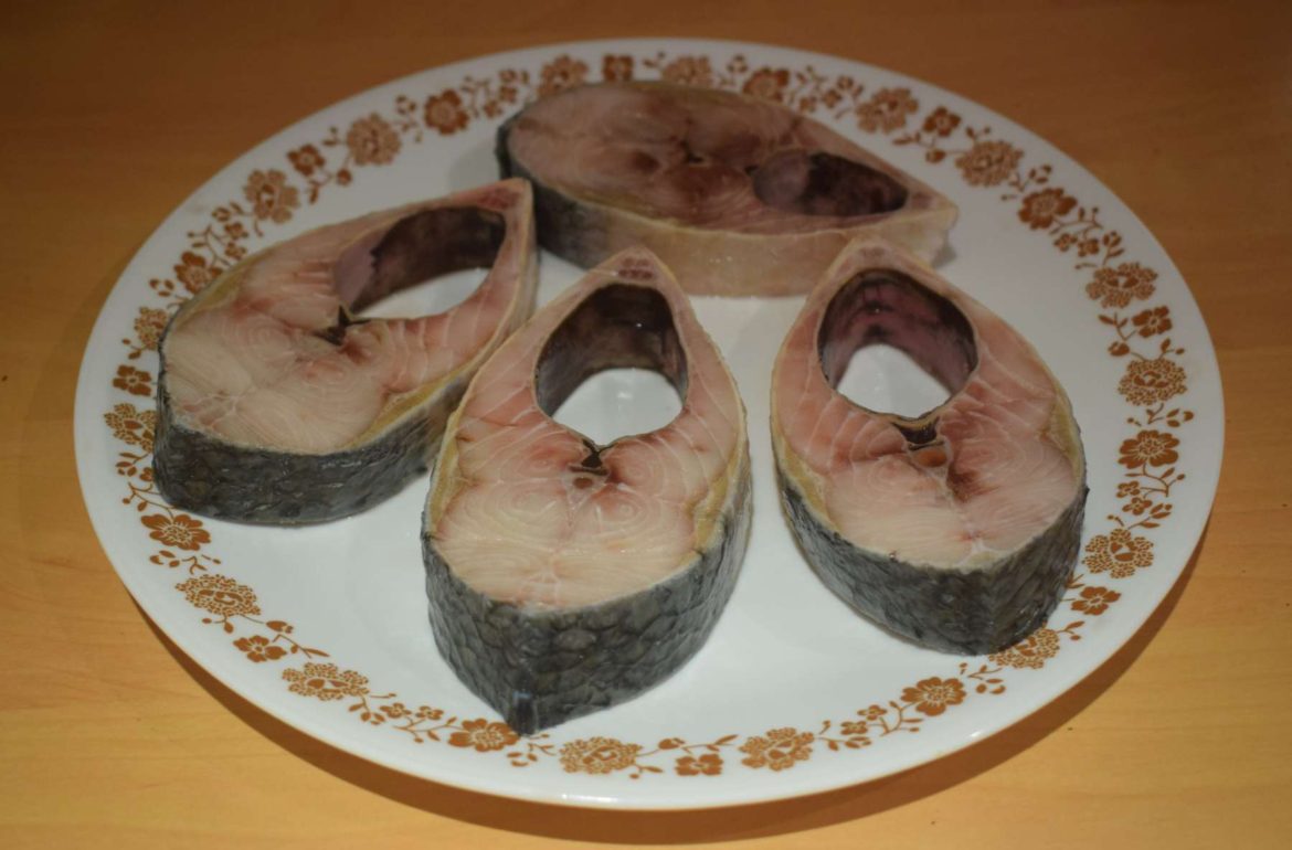 Shorshe ilish | Ilish shorshe recipe | Shorshe ilish bengali recipe ...