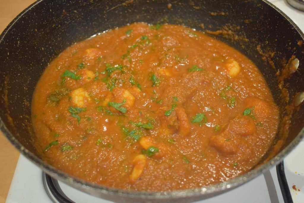 Prawn masala recipe| Prawn masala curry| How to make prawn masala ...