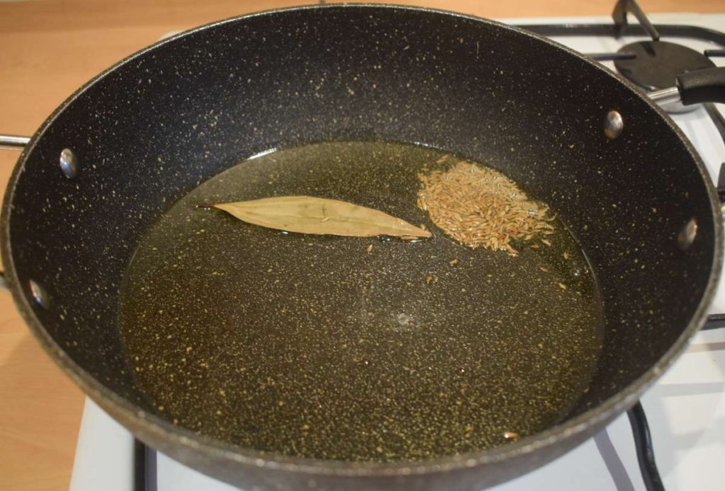 Patta gobhi ki sabji | Cabbage matar recipe | Cabbage stir fry - Rumki ...