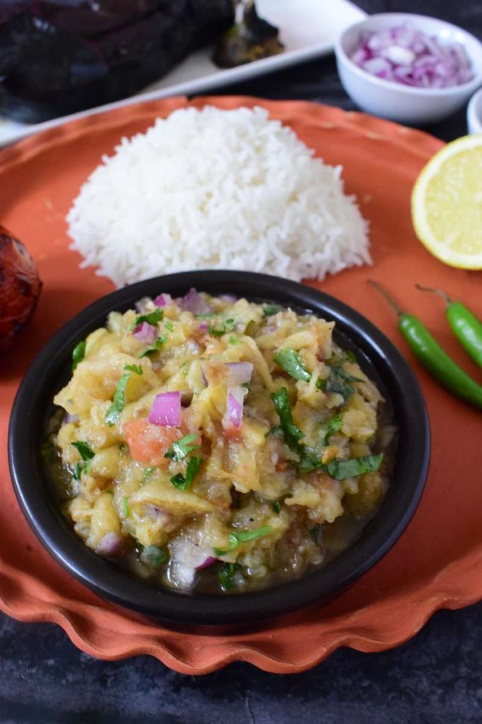 Begun pora recipe | Begun bhorta | Bengali baingan ka bharta - Rumki's ...