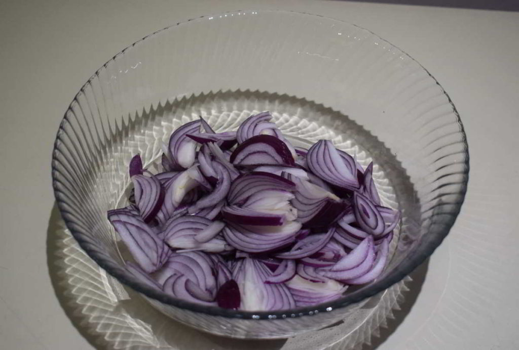 Piyaji | Pyazi | Pyaz pakora recipe - Rumki's Golden Spoon