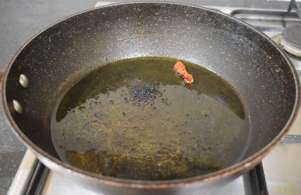 Shorshe potol recipe | Bengali potol recipe | Bengali veg recipe ...