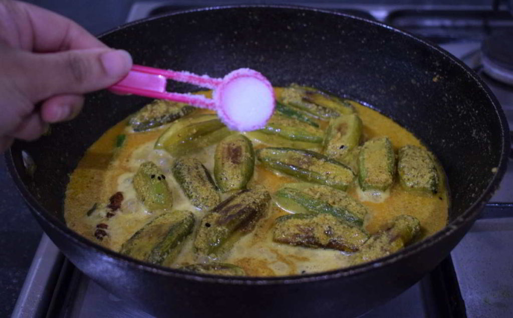 Shorshe potol recipe | Bengali potol recipe | Bengali veg recipe ...