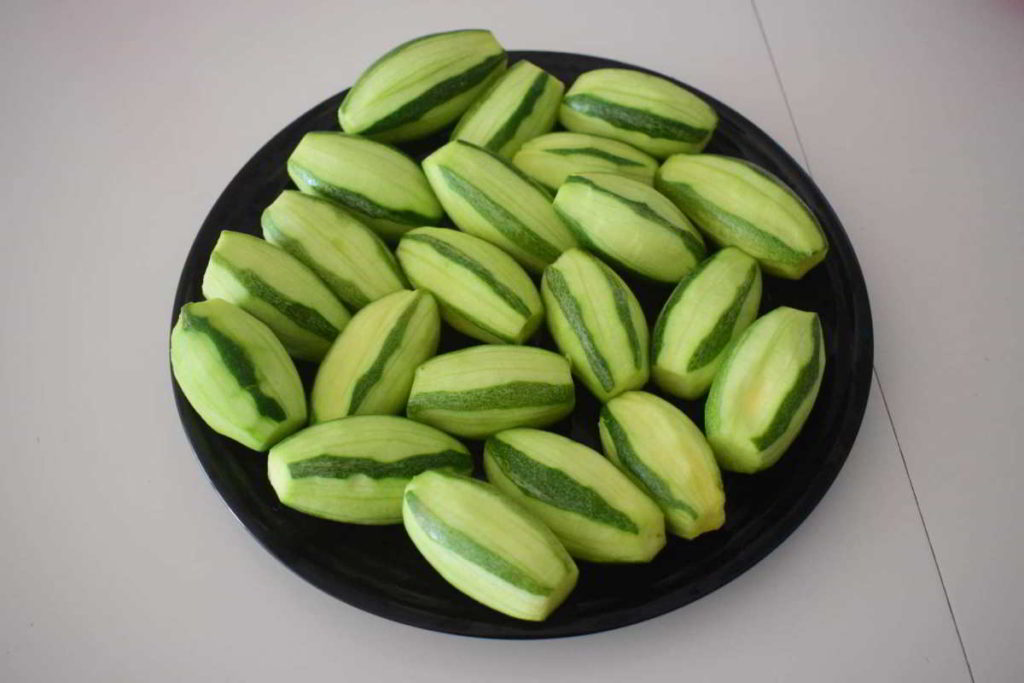 Shorshe potol recipe | Bengali potol recipe | Bengali veg recipe ...