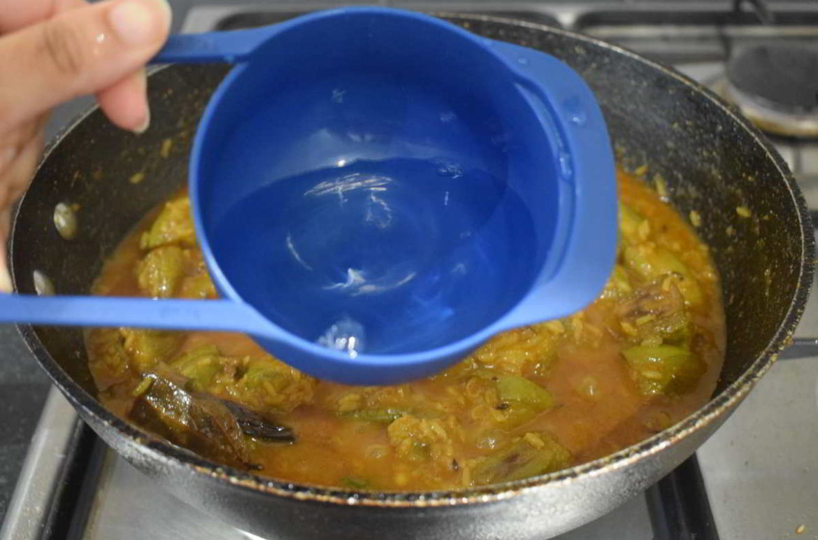 Chal potol recipe | Chal potoler ghonto - Rumki's Golden Spoon