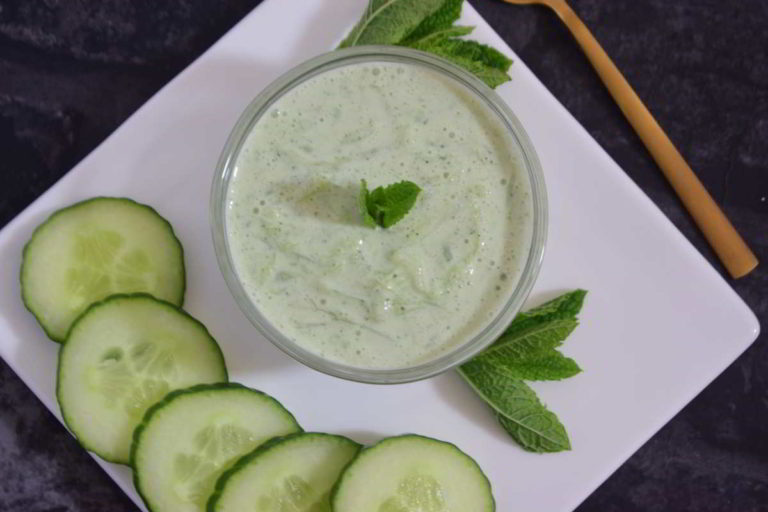 Cucumber mint raita recipe | Cucumber mint yogurt sauce Indian - Rumki ...