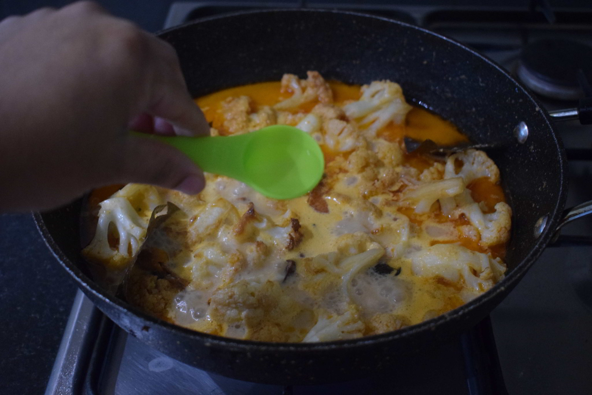 Fulkopir rezala | Cauliflower rezala recipe | Rezala recipe - Rumki's ...