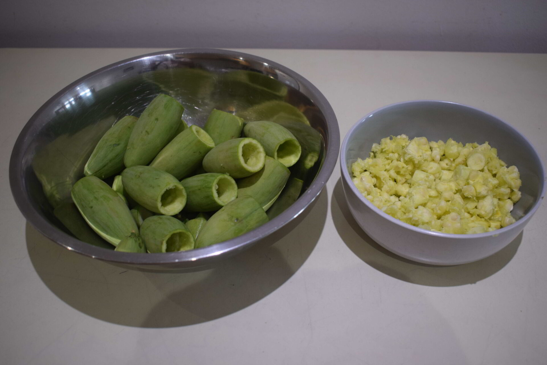 Potoler dorma recipe | Niramish potoler dorma | Potoler dolma - Rumki's ...