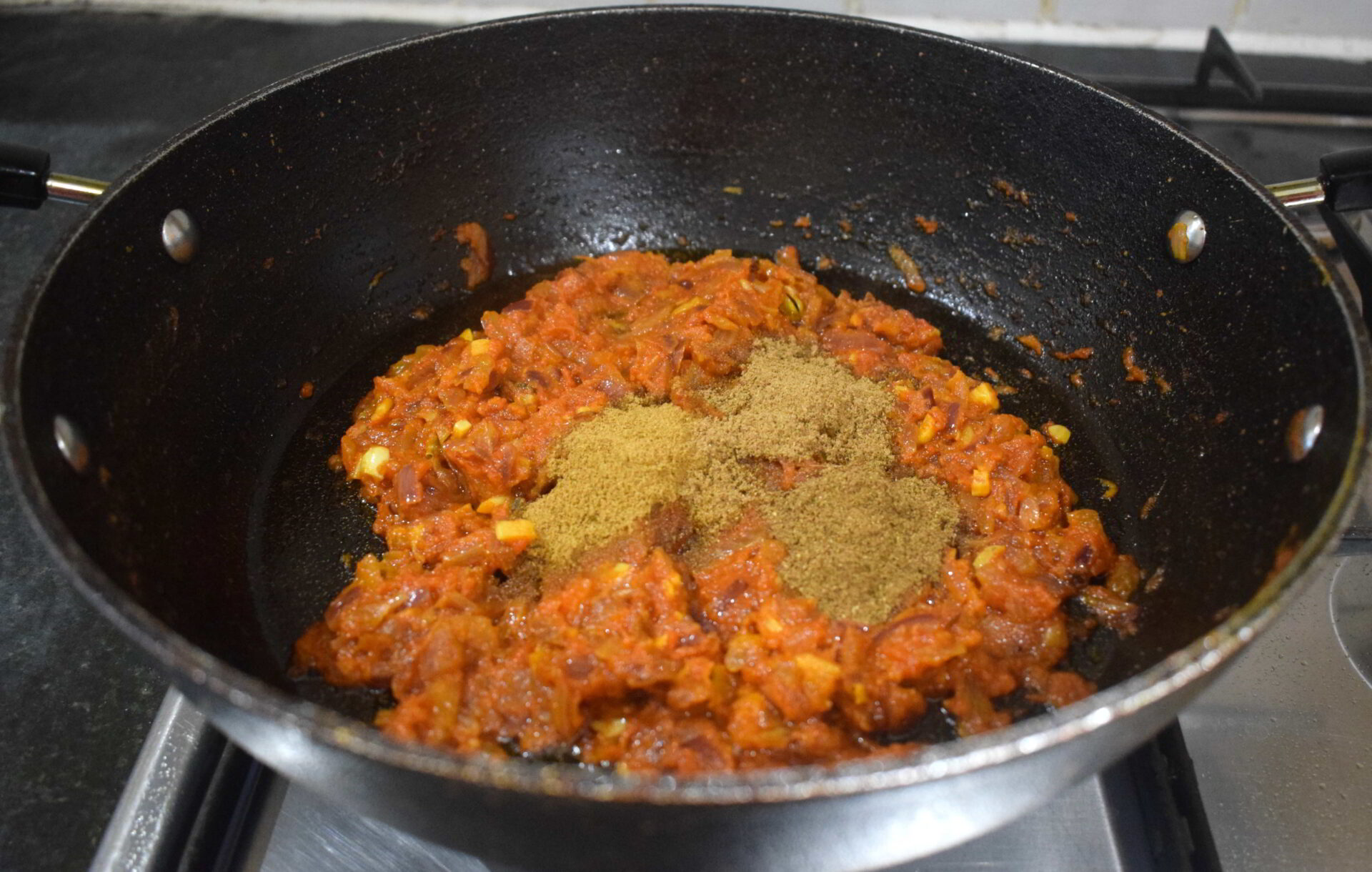 Aloo Gobi recipe dhaba style | Aloo Gobhi ki sabji recipe | Dhaba style ...