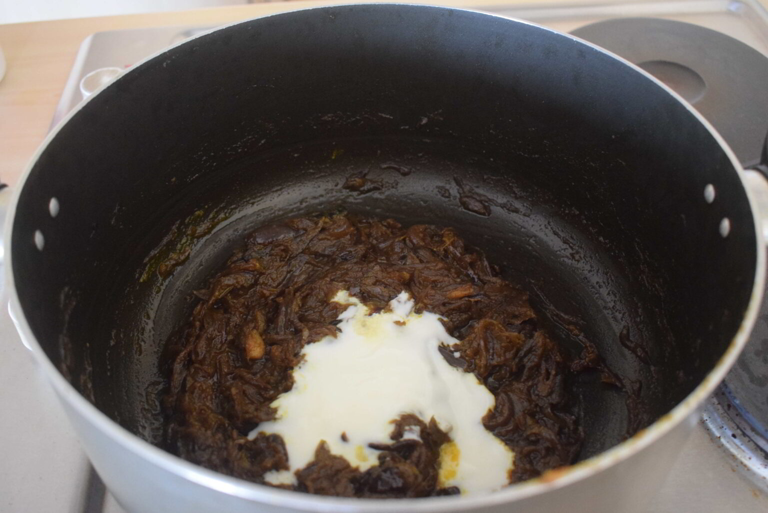 Bengali mutton curry | Pathar mangsho | Kochi pathar jhol - Rumki's ...