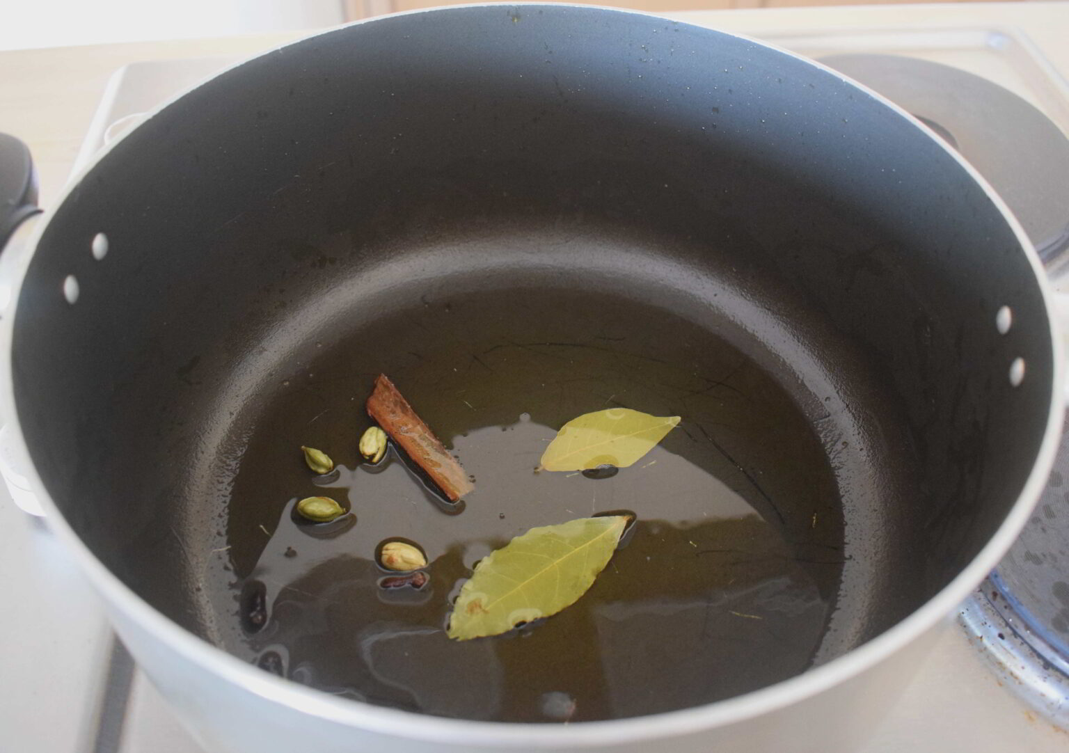 Bengali mutton curry | Pathar mangsho | Kochi pathar jhol - Rumki's ...